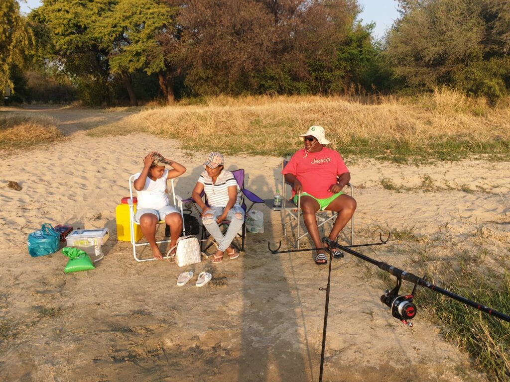 The traveller introducing newcomers to overlanding - Tracks4Africa Blog